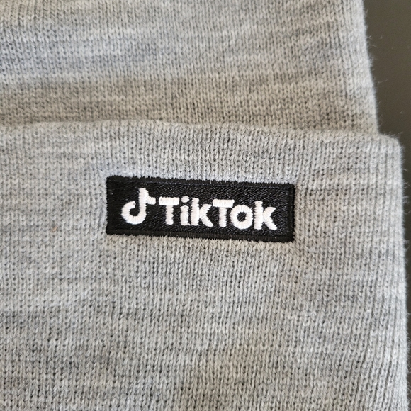 Accessories | Tiktok Hat Grey Winter Hat Notebook Pen Official Tiktok ...